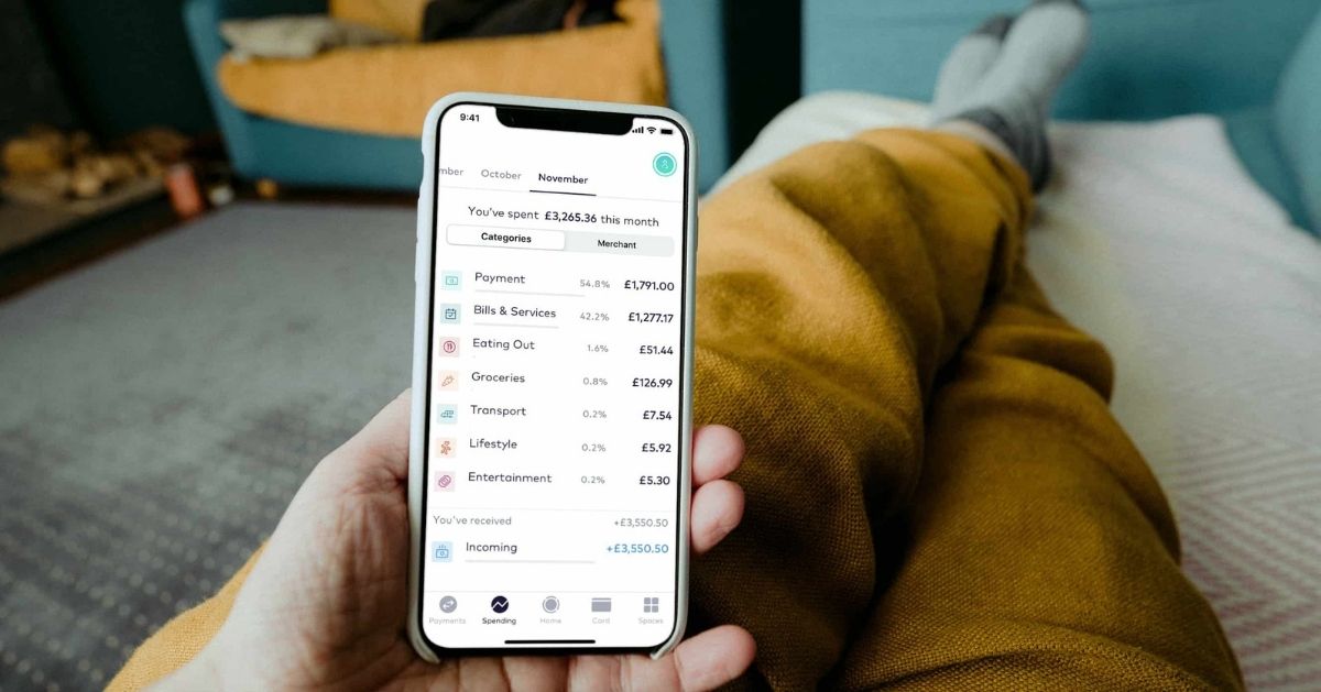 Track your money with the Starling app - Starling Bank